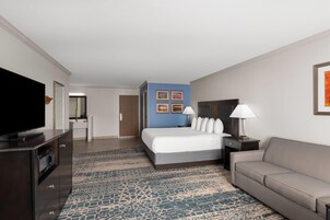 Quarto executivo, 1 cama King, para não fumantes | Escrivaninha, cortinas blackout, ferros/tábuas de passar roupa