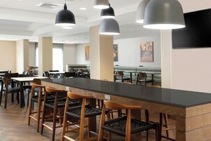 Pequeno-almoço tipo buffet diário incluído 