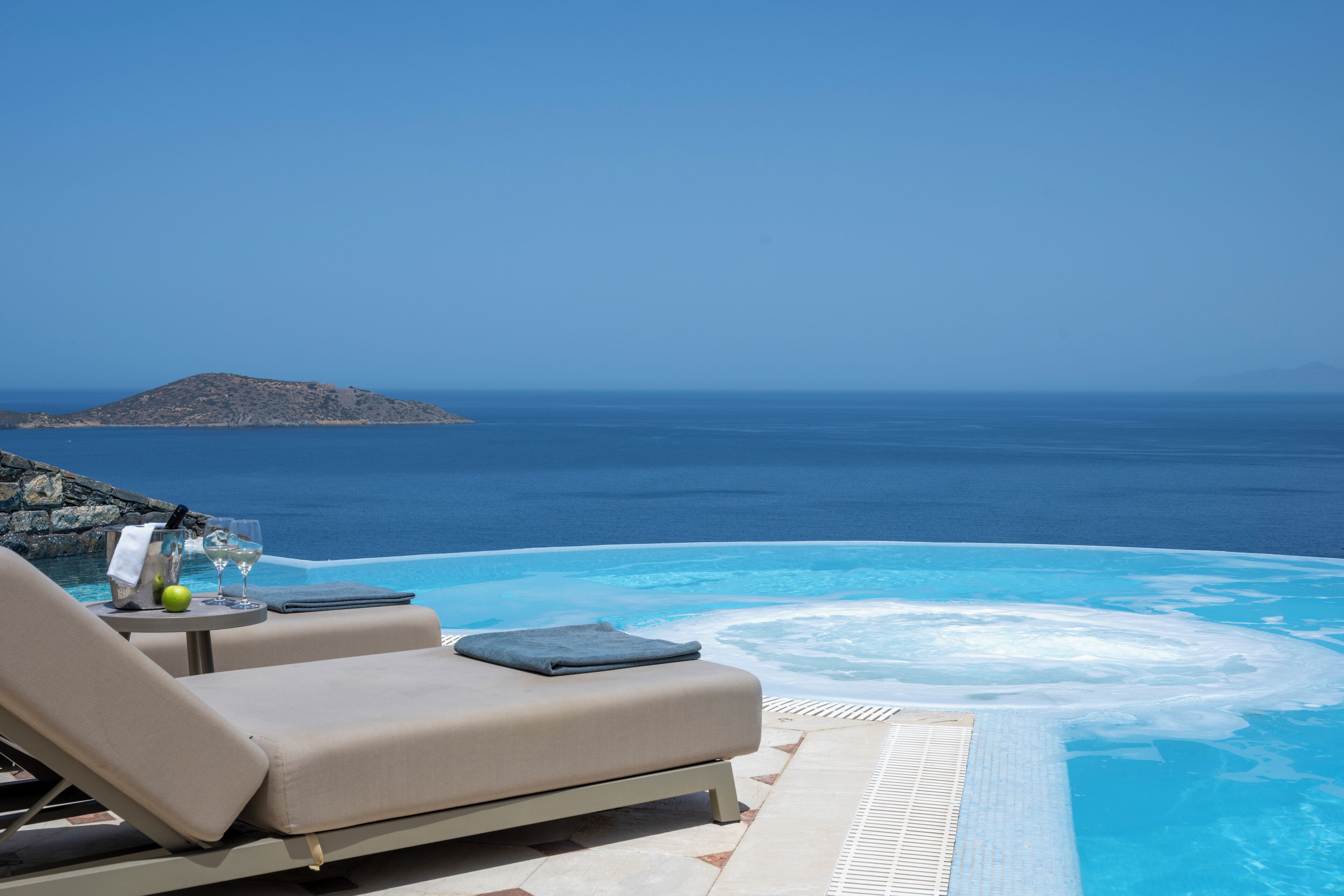 Vila, 1 quarto, piscina particular | Terraço/pátio