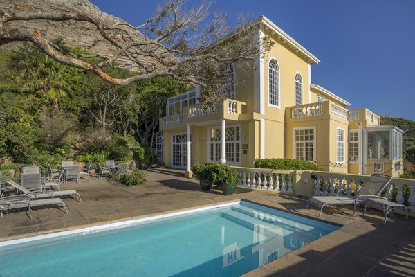 Colona Castle - Cape Town
