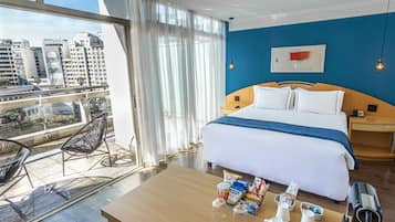 Suite Executiva com Varanda | 1 quarto, frigobar, cofres nos quartos, escrivaninha