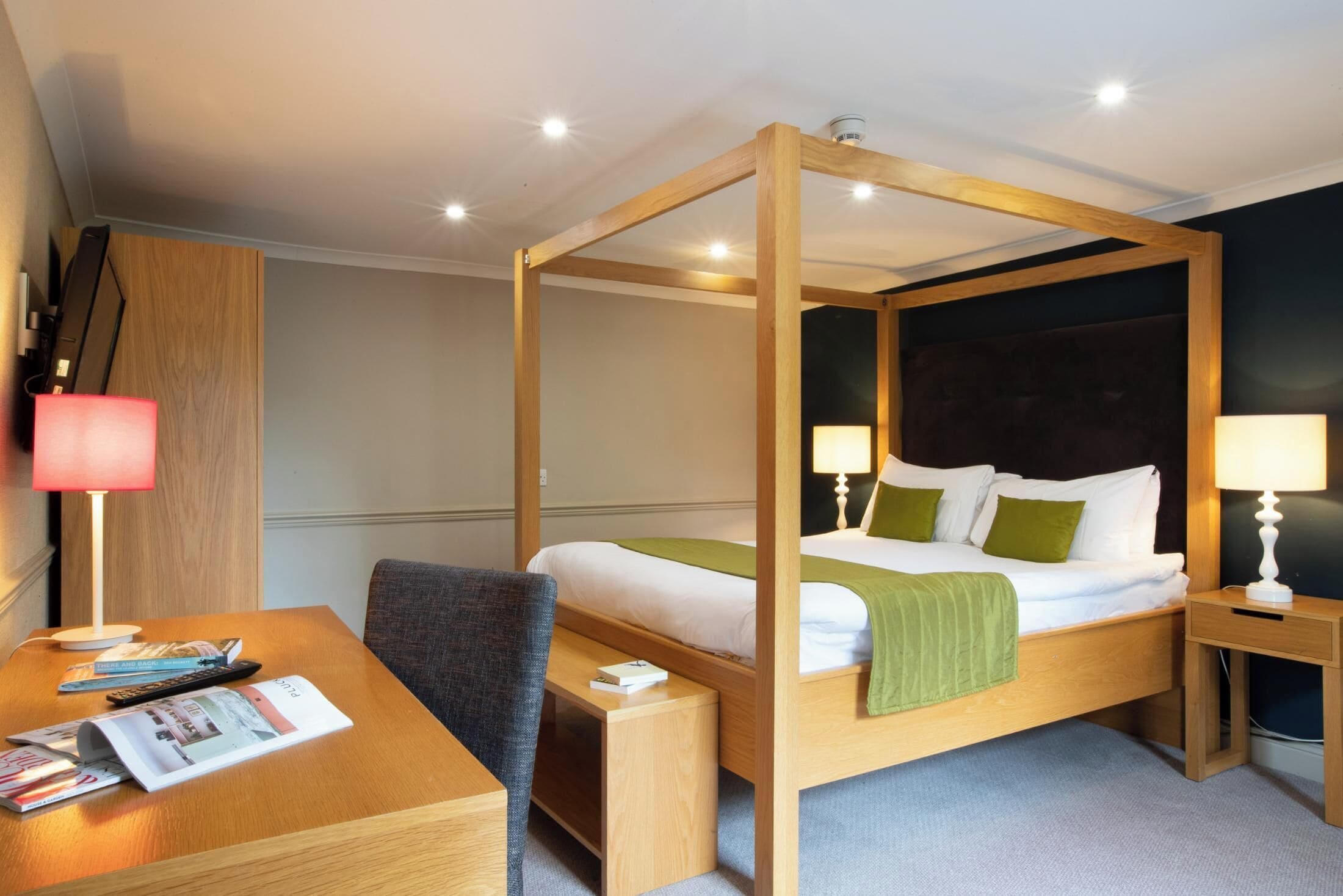 Quarto Duplo Deluxe | Secretária, ferro/tábua de engomar, Wi-fi grátis 