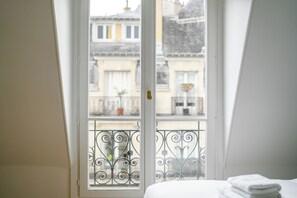 Appartement Familial, 2 chambres (T3) | Roupas de cama premium, cofres nos quartos, individualmente decorados