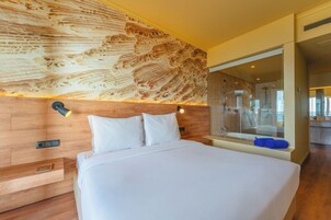 Family Suite | Minibar, secretária, secretária adequada para computadores portáteis
