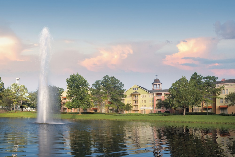 Disney's Saratoga Springs Resort & Spa - Lake Buena Vista, FL