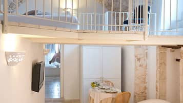 1 quarto, minibar, cofre no quarto, secretária
