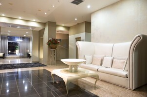 Check-in e check-out automático