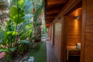 Suite-Estúdio, 1 cama king-size | Minibar, cofre no quarto, secretária, quartos insonorizados