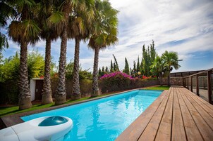 Quarto Quádruplo Deluxe, piscina privativa | Piscina privativa