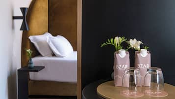 Quarto triplo superior | Frigobar, cofres nos quartos, escrivaninha, cortinas blackout