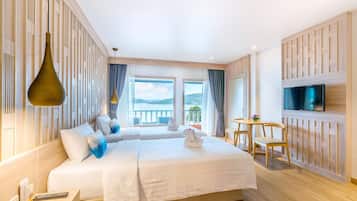 Quarto duplo luxo, vista para o mar | 1 quarto, frigobar, cofres nos quartos, escrivaninha