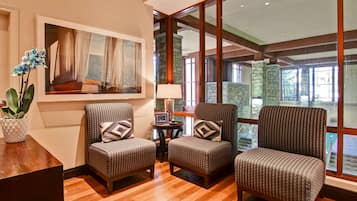 Salas para tratamentos a dois, sauna a vapor, tratamentos corporais