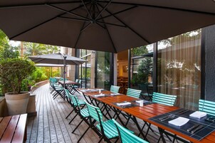 Café da manhã e almoço, culinária internacional