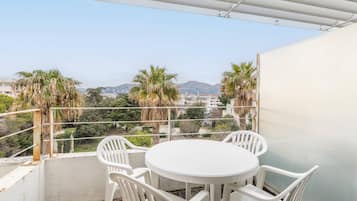 Cofres nos quartos, quartos à prova de som, Wi-Fi de cortesia