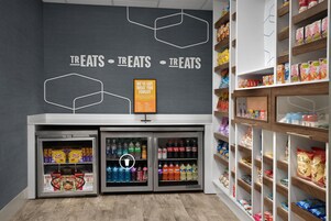 Snack-bar