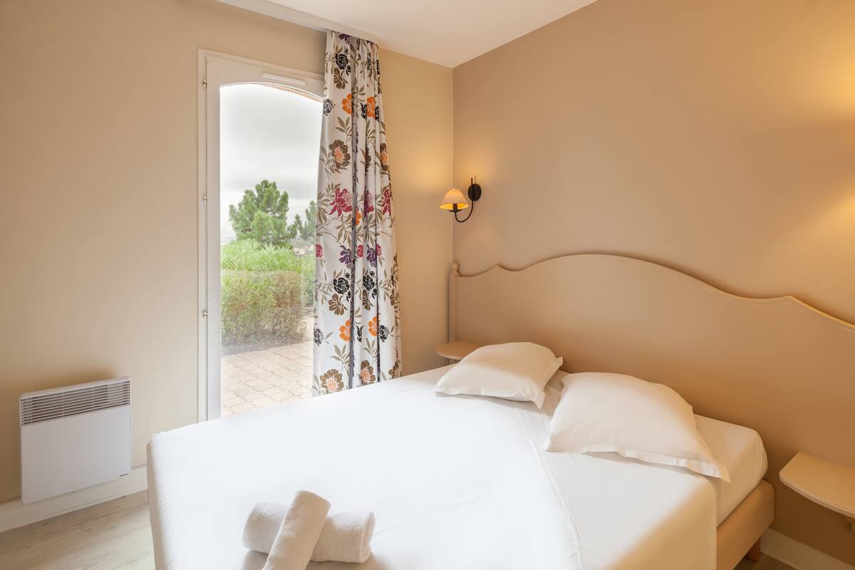 Apartamento Standard, 2 quartos | Ferro/tábua de engomar, berços/camas para crianças, Wi-fi grátis