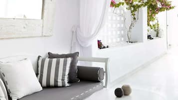 Quarto Duplo Básico, varanda | Sala de estar
