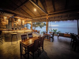 Serviço de café da manhã, culinária tailandesa, vistas para a praia 