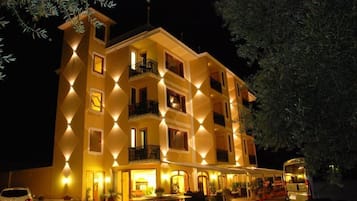 Front of property - evening/night