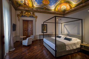 Suite de Luxo | Cofre no quarto, secretária, Wi-fi grátis 