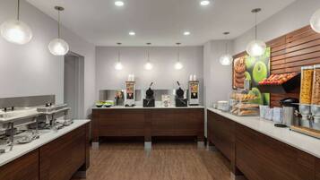 Pequeno-almoço takeaway diário incluído