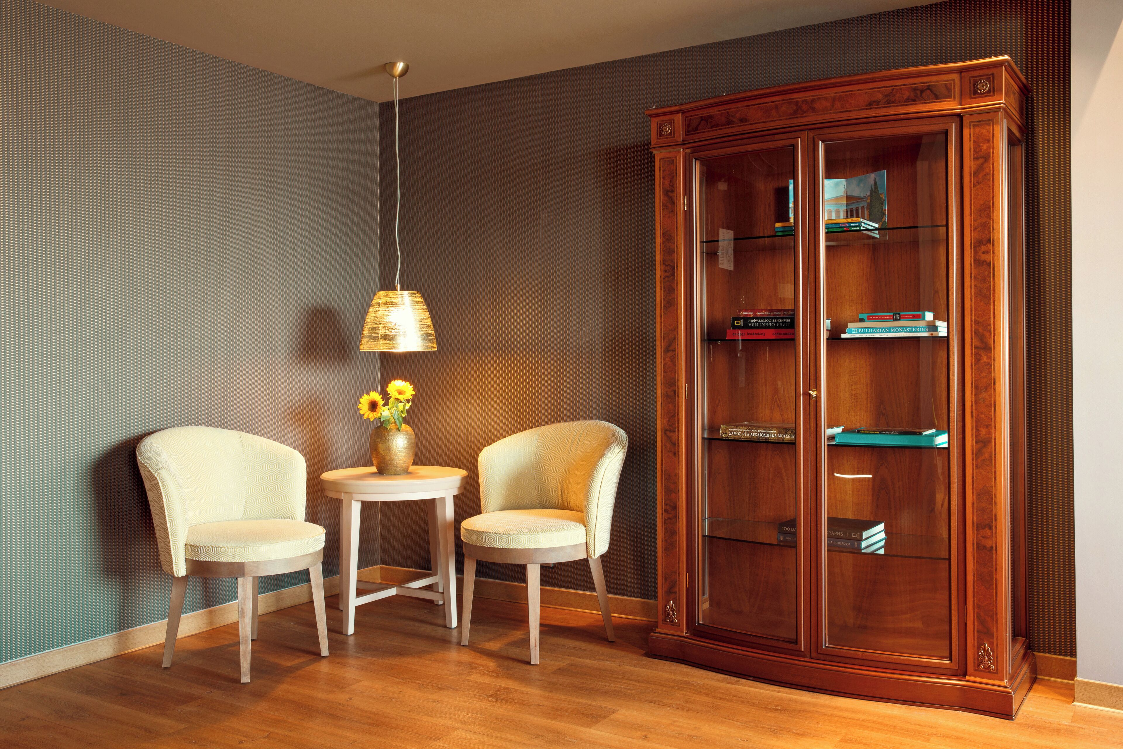 Suíte presidencial (Acropolis View) | Roupas de cama premium, camas com colchões pillow-top, frigobar