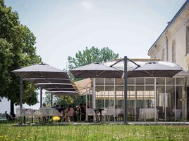 Café da manhã, almoço e jantar; culinária regional 