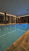 Piscina interna