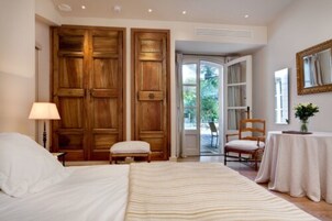 Quarto Duplo (Cote Bastide) | Cofre no quarto, secretária, berços/camas para crianças grátis 