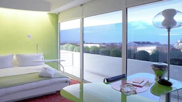 Pequenos-almoços, almoços, jantares servidos, cozinha italiana