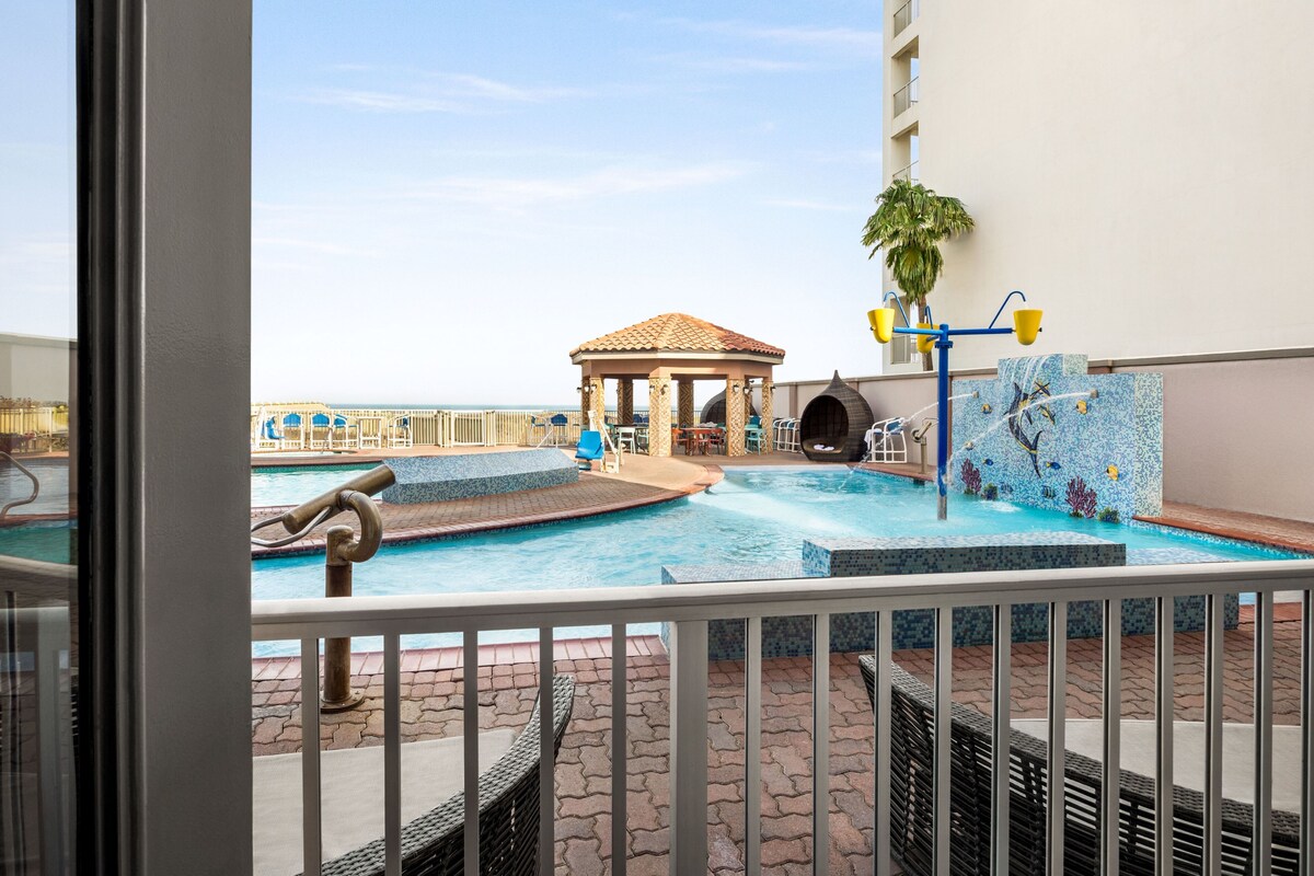 La Copa Inn Beach Hotel Reviews, Deals & Photos 2026 - Expedia
