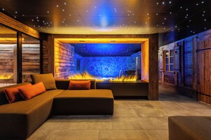 Sauna seca, banheira de hidromassagem, sauna a vapor