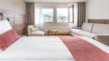 Quarto duplo superior | Frigobar, cofres nos quartos, escrivaninha