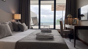 Suite Superior, 1 cama queen-size | Minibar, cofre no quarto, secretária 