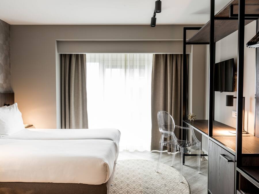 Quarto Duplo ou Twin Comfort | Secretária, ferro/tábua de engomar, Wi-fi grátis