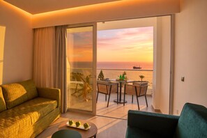 Suíte família (Elite) | Roupas de cama premium, frigobar, cofres nos quartos, escrivaninha