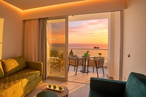 Suíte família (Elite) | Roupas de cama premium, frigobar, cofres nos quartos, escrivaninha