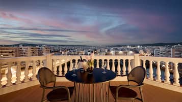Suite Nobre, 1 quarto, casa de banho privativa | Vista para a cidade