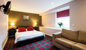 Quarto Familiar (Annexe Building Family room) | 1 quarto, roupa de alta qualidade, ferro/tábua de engomar, Wi-fi grátis 