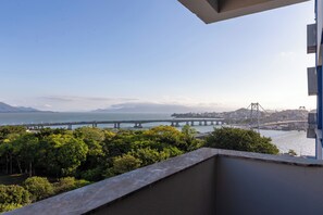 Superior Plus com Varanda - Vista Mar | Frigobar, cofres nos quartos, cortinas blackout, Wi-Fi de cortesia