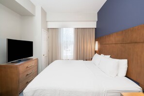 Roupa de alta qualidade, cofre com capacidade para portátil, secretária 