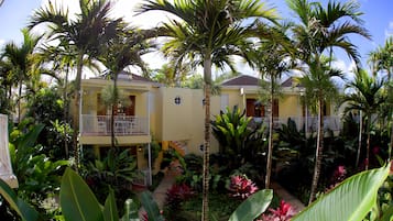 Quarto Deluxe, vista para o jardim | Vista do quarto