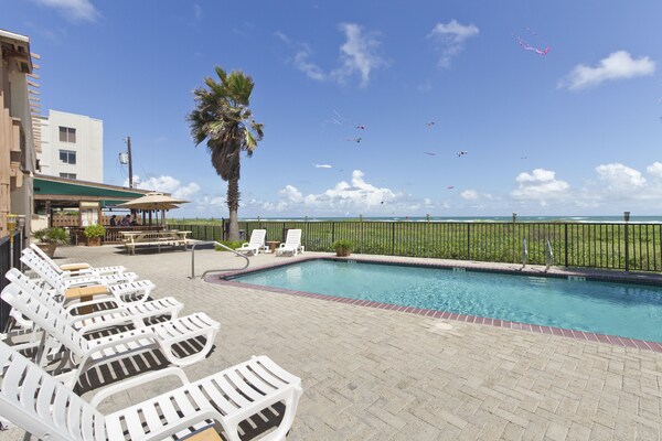 The Palms Resort - Texas