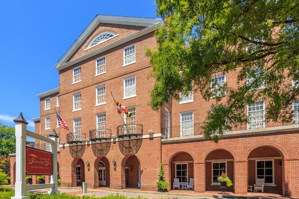 The Tidewater Inn - Saint Michaels, MD