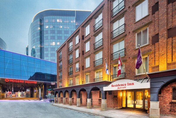 Residence Inn by Marriott Halifax Downtown in Halifax: Find Hotel ...
