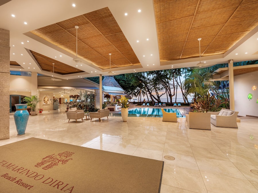 Área de estar no saguão