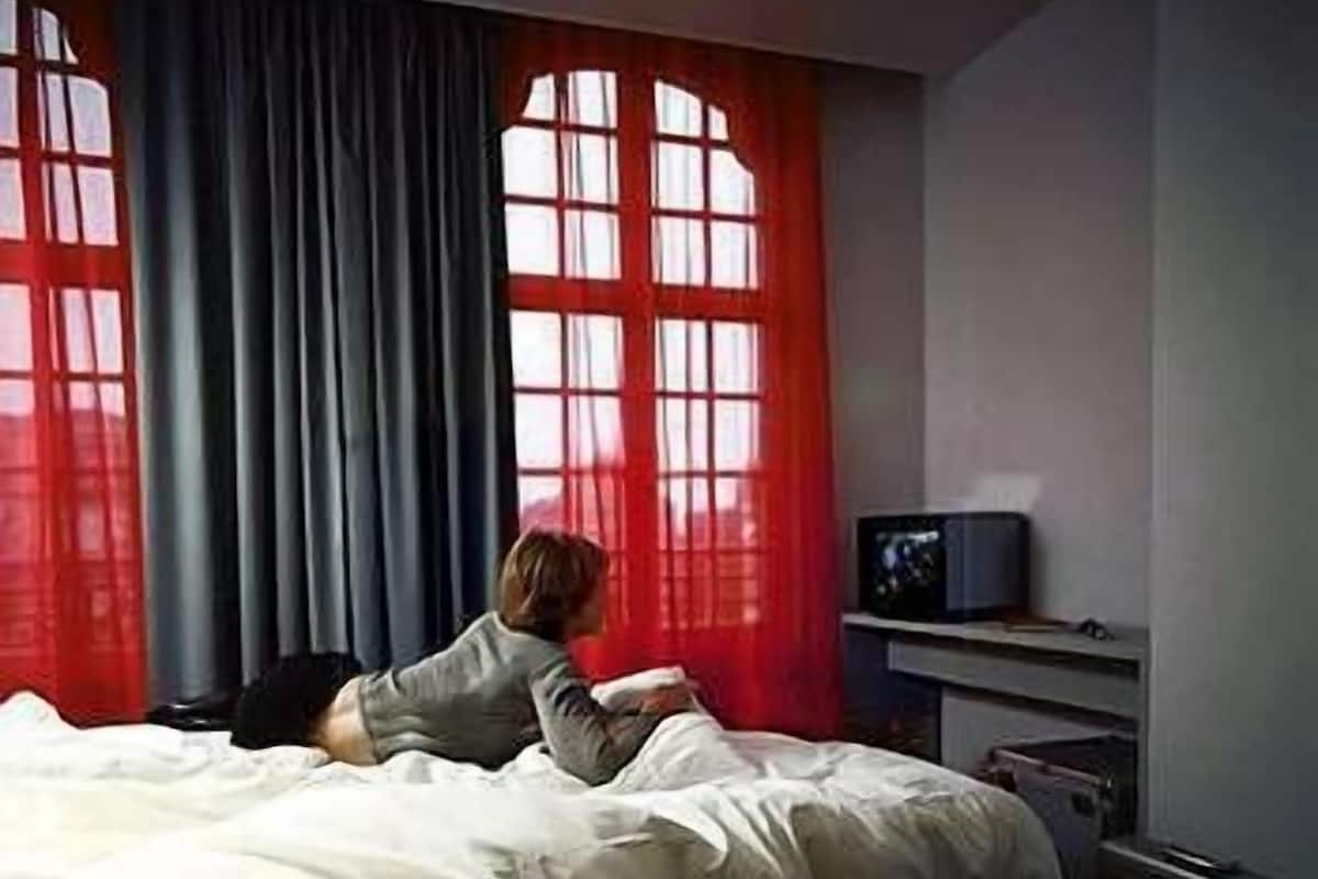 Quarto Individual | Minibar, camas desdobráveis, Wi-fi grátis