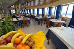 Praça de alimentação