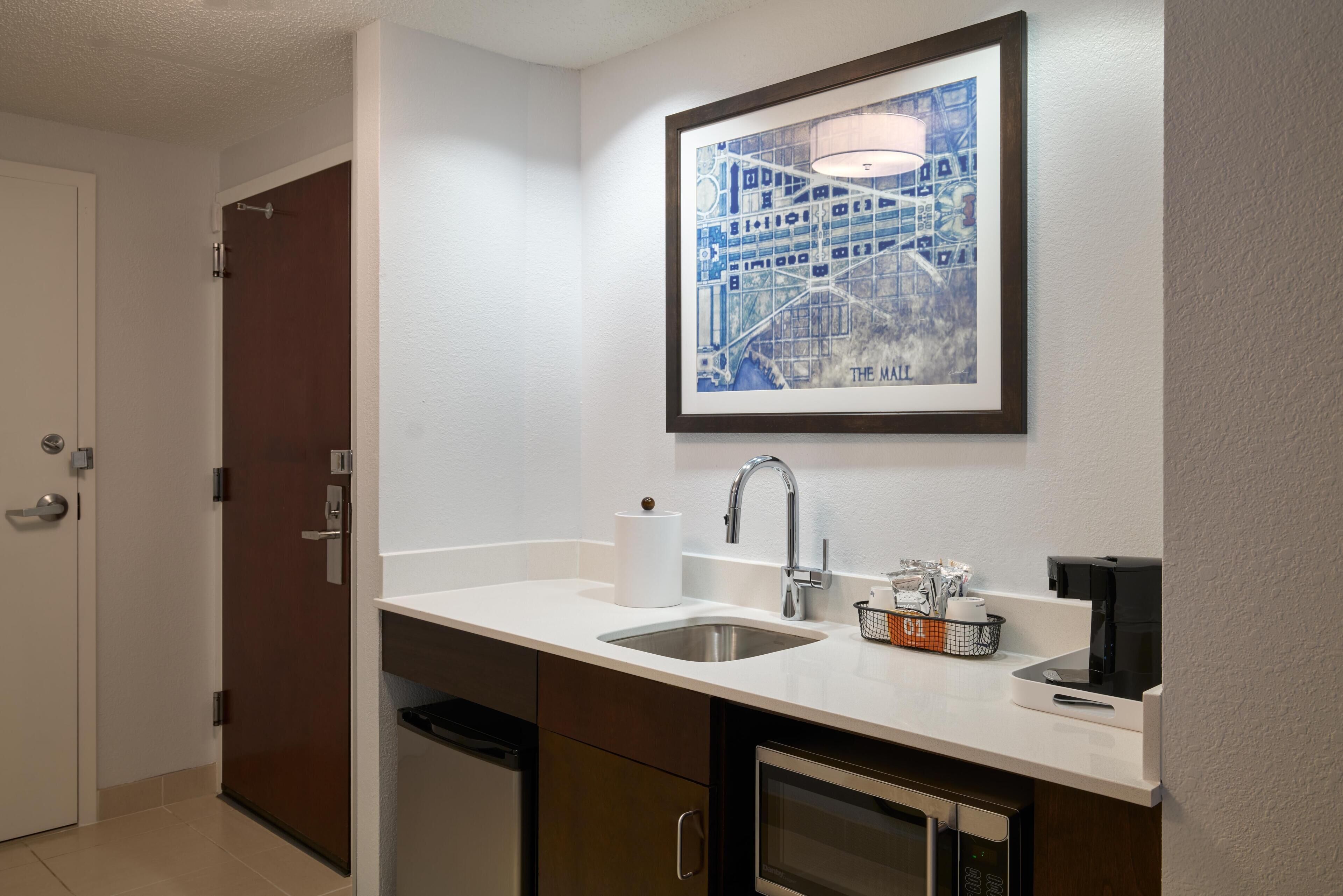 Suite, 1 cama king-size, não fumadores | Minibar