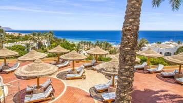 Prestige Deluxe Queen or Twin Room - Sea View | Vista do quarto